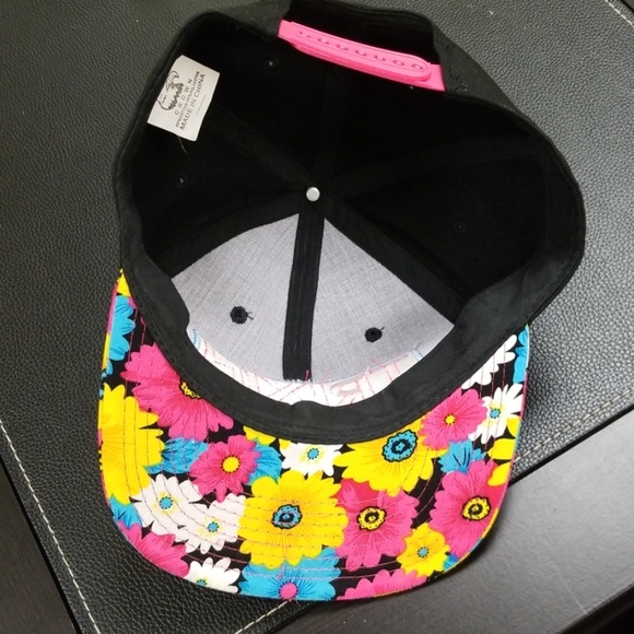 trixin | Accessories | Trixin Floral Logo Snapback Trucker Hat Rk759 ...